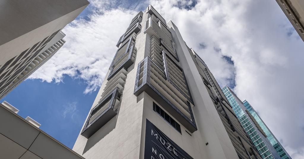 Muze apartment tower completed in downtown Miami (Photos) - Nichols ...